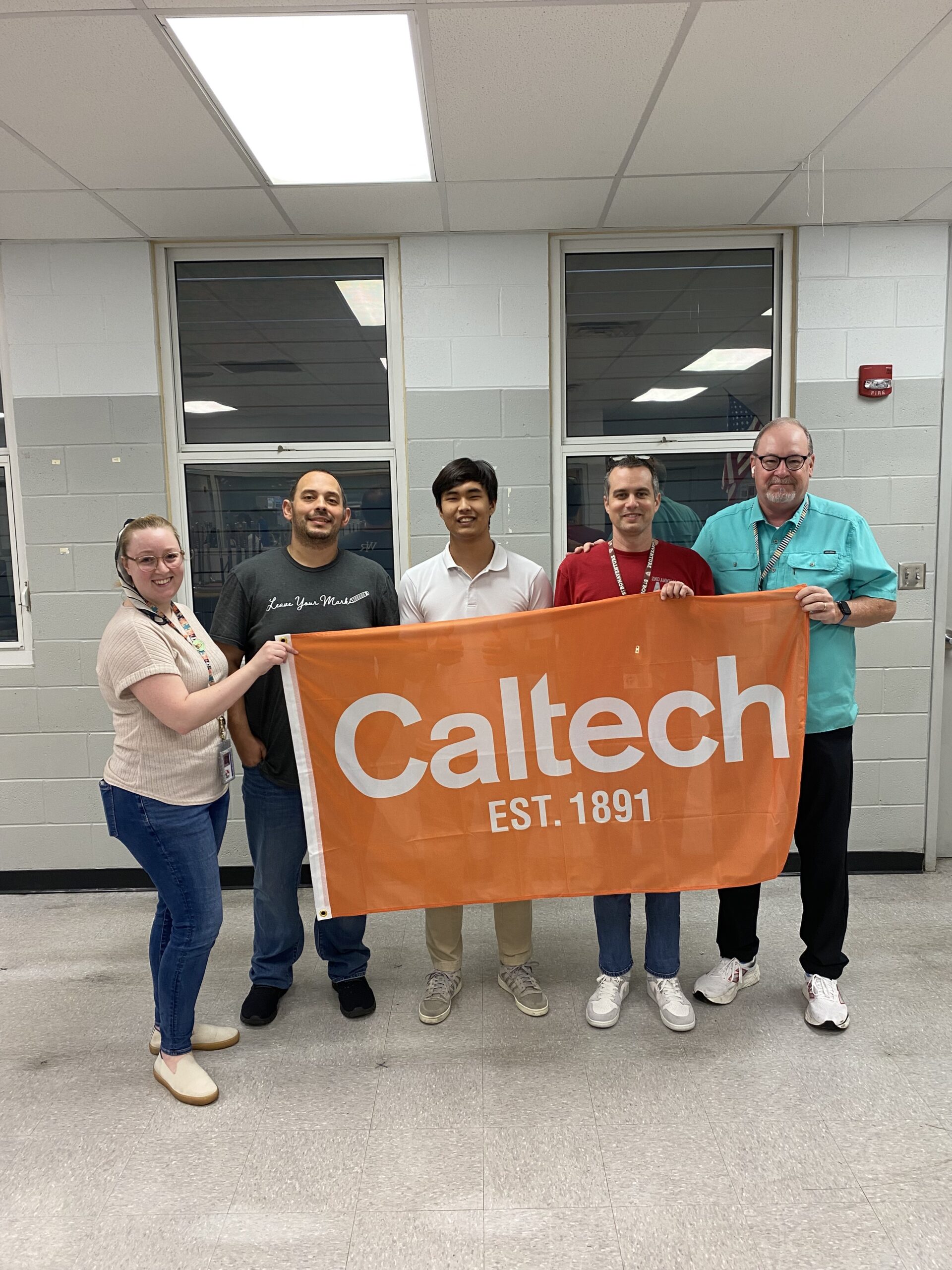 Meet Ian, an Incoming Freshman at Caltech 🦫 - Nicole's Everything Blog